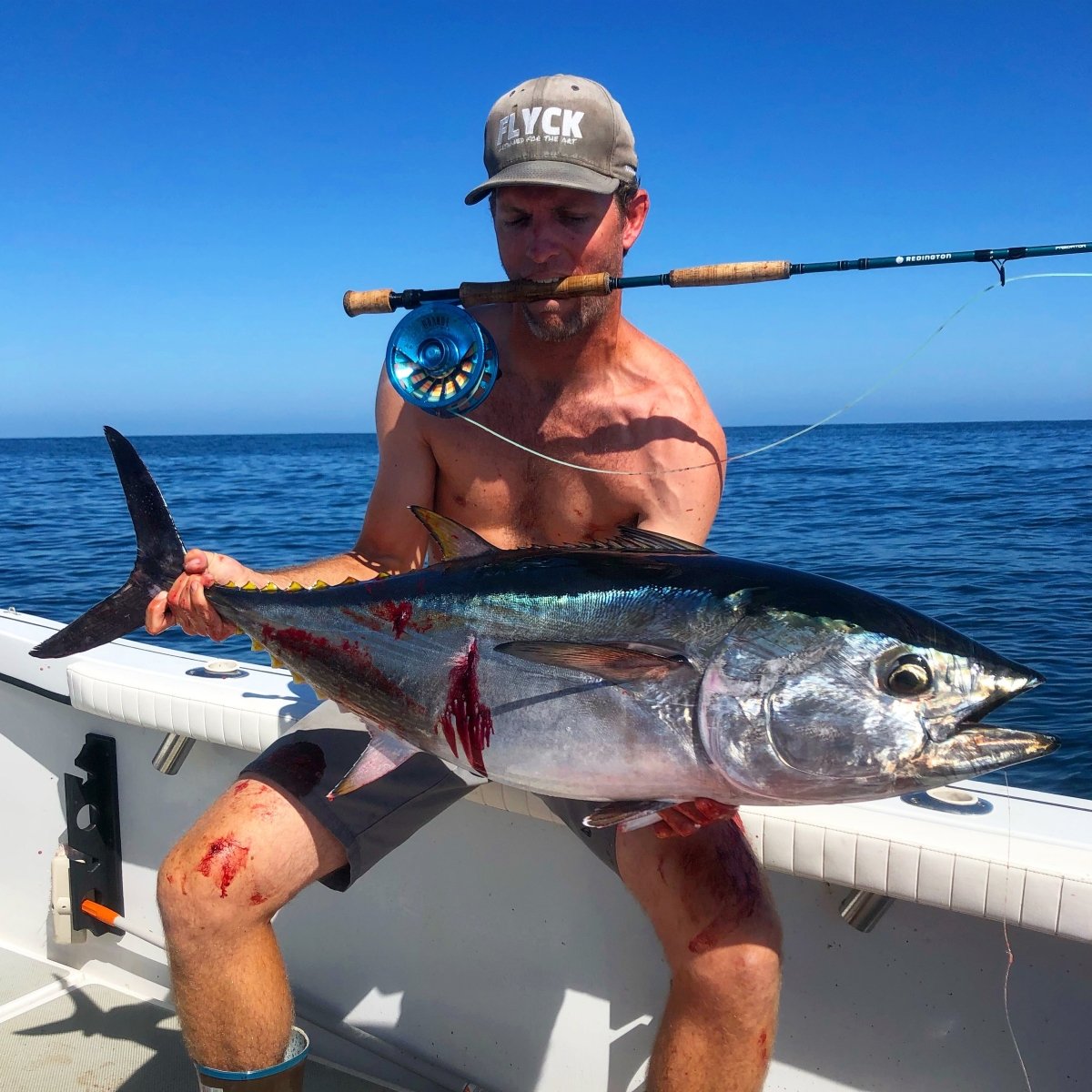 Bluefin Tuna on the fly!– Spawn Fly Fish